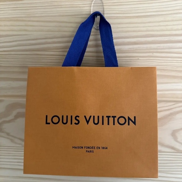 Louis Vuitton | Other | Authentic Louis Vuitton Empty Shopping Gift Bag ...